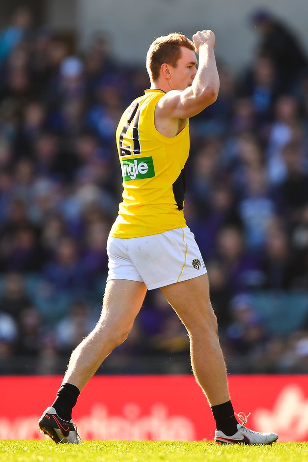 Hardwick's precise plan for Townsend's six