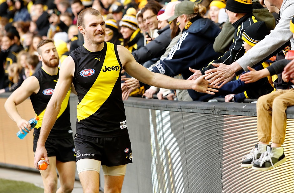 McIntosh signs on for two more