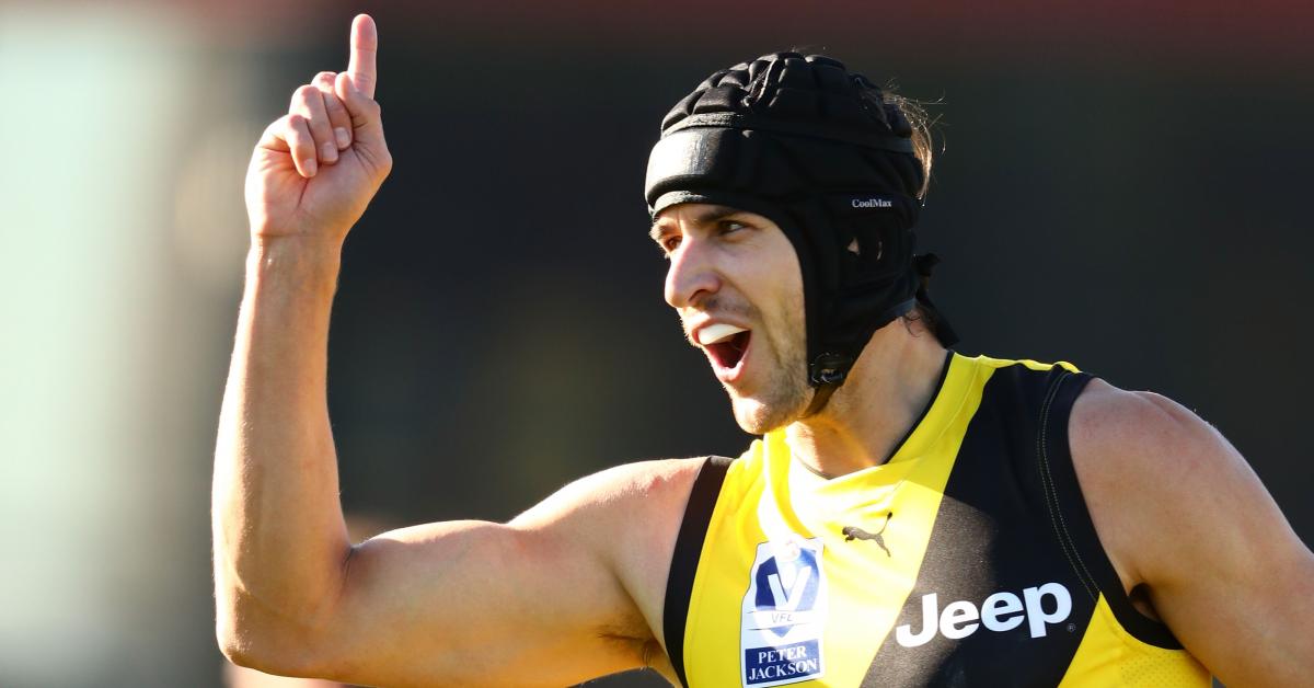 Griffiths calls time on AFL career