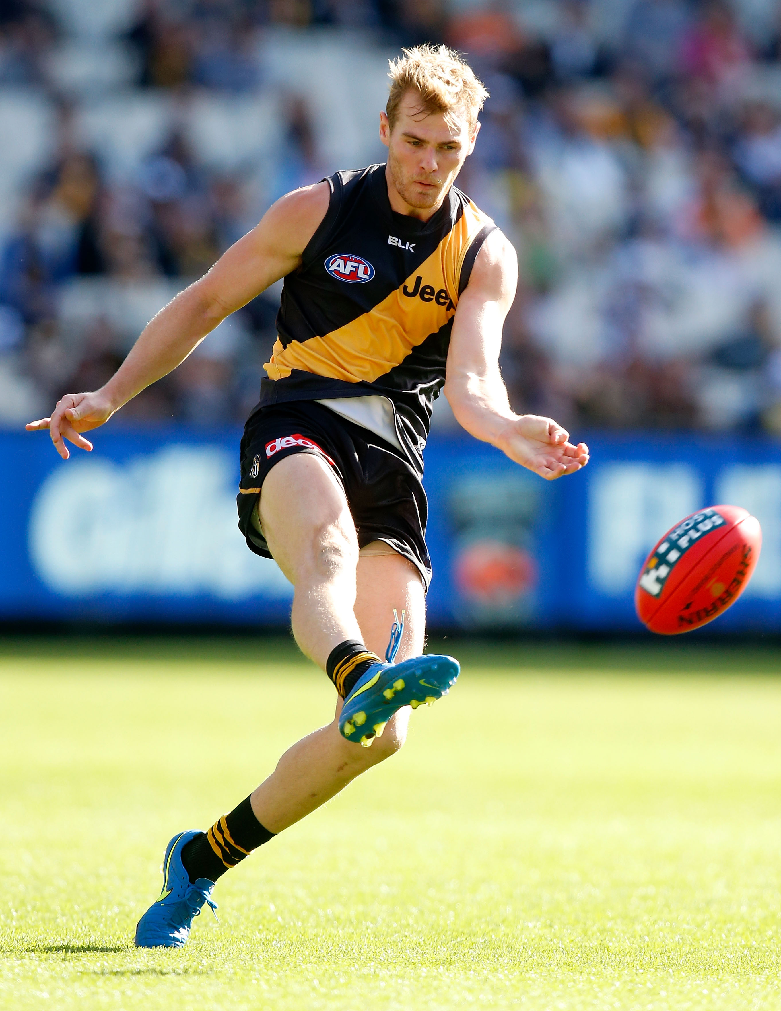 Round 11 VFL squad: Astbury back