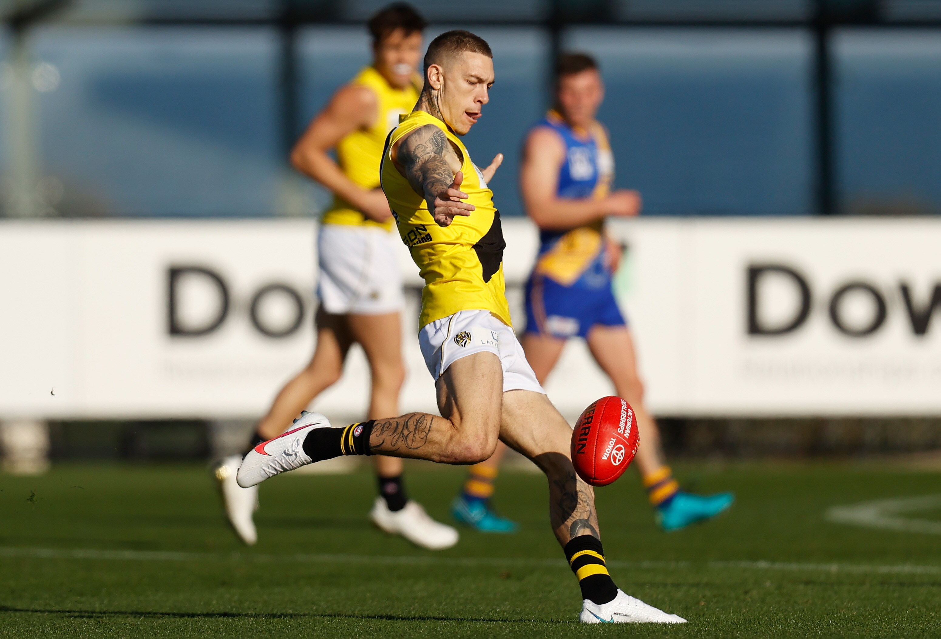 VFL Report: Round 10