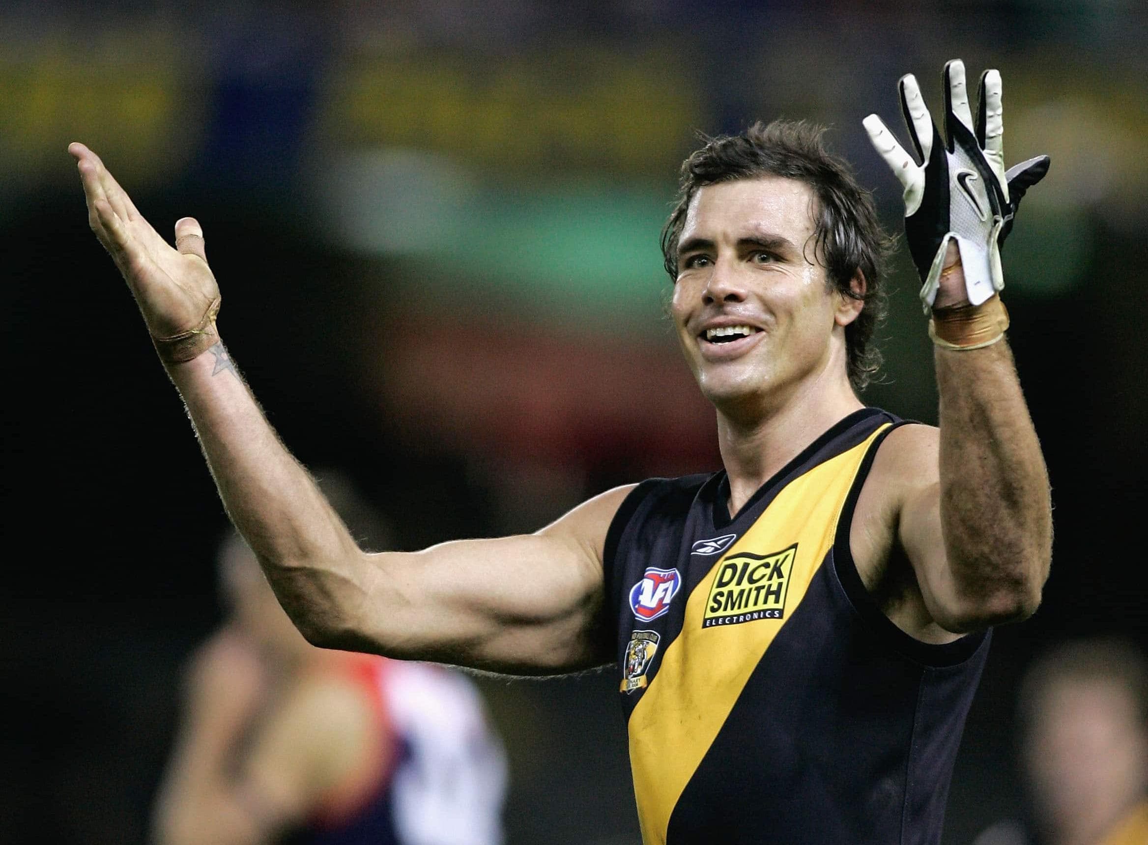 Richo back in the Yellow and Black