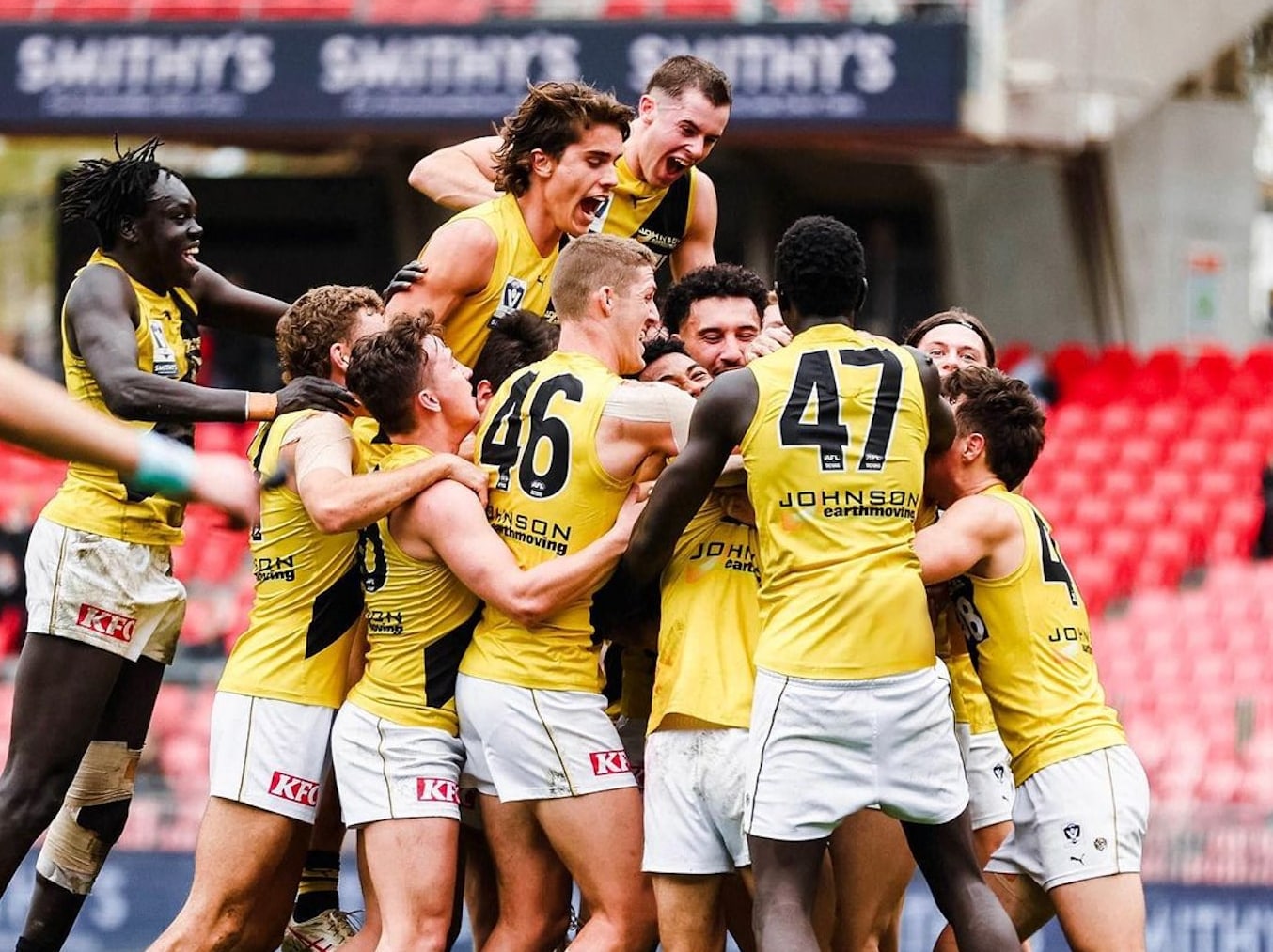 VFL Report: Round 11