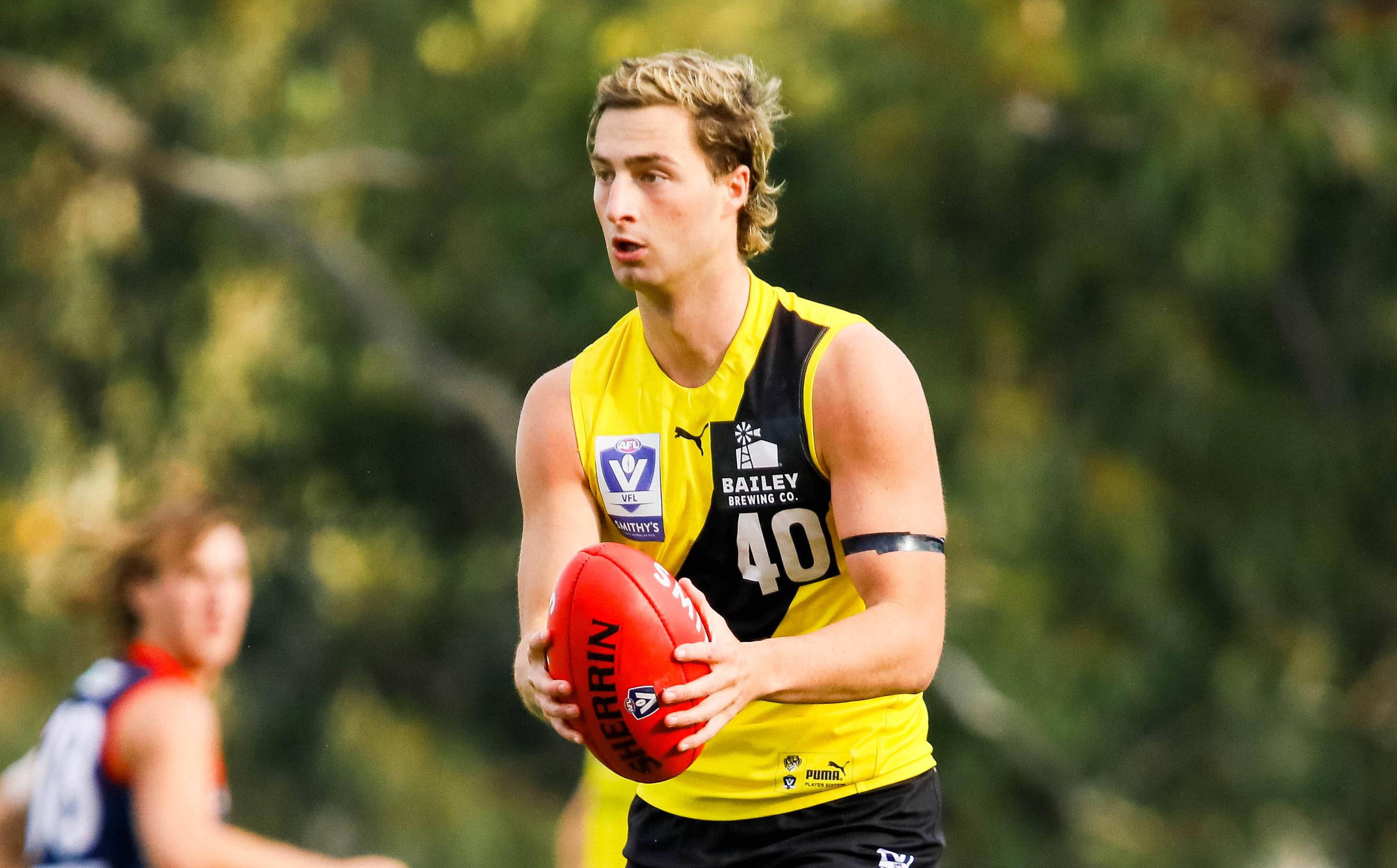 VFL Report: Round 5