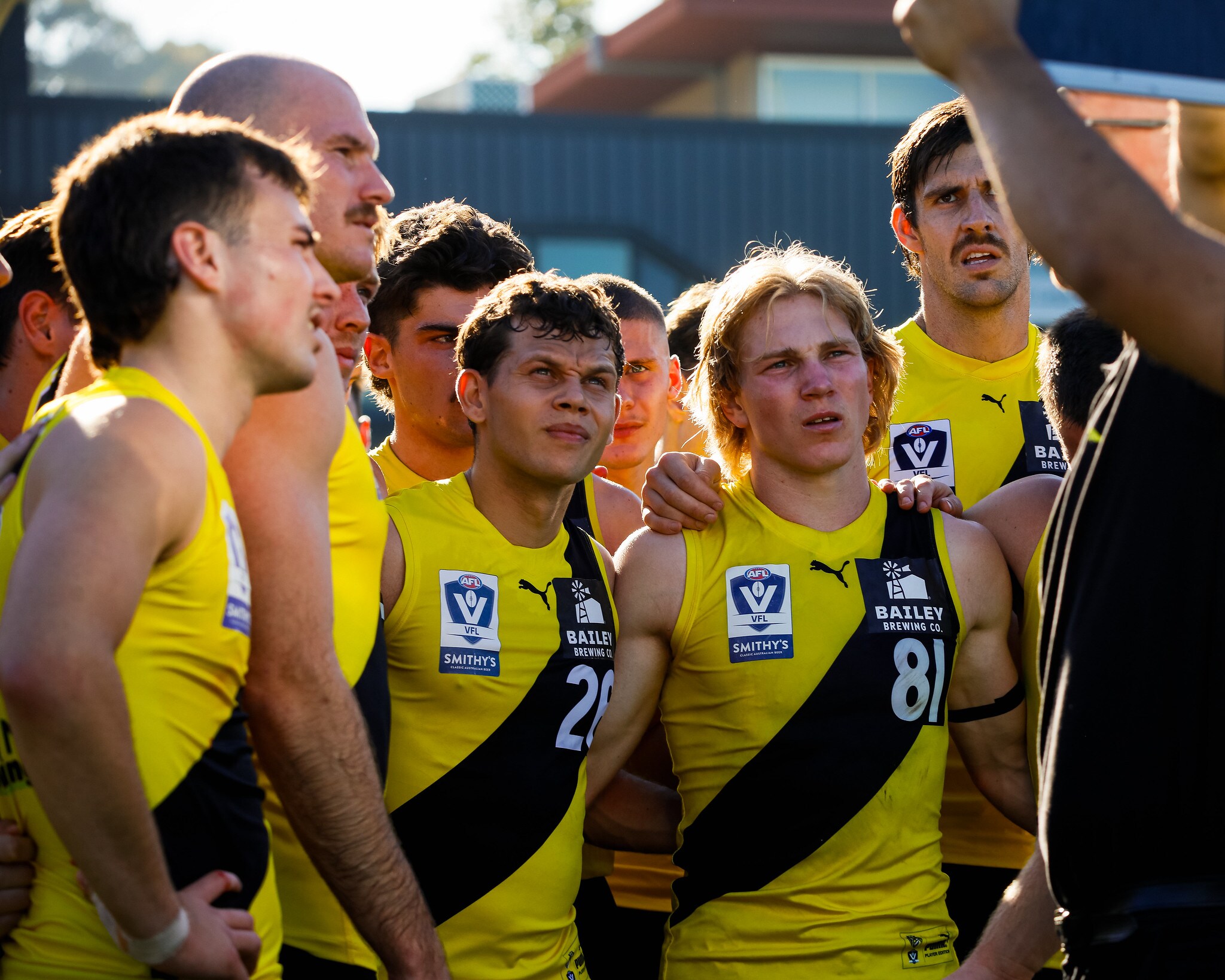 VFL Report: Round 7