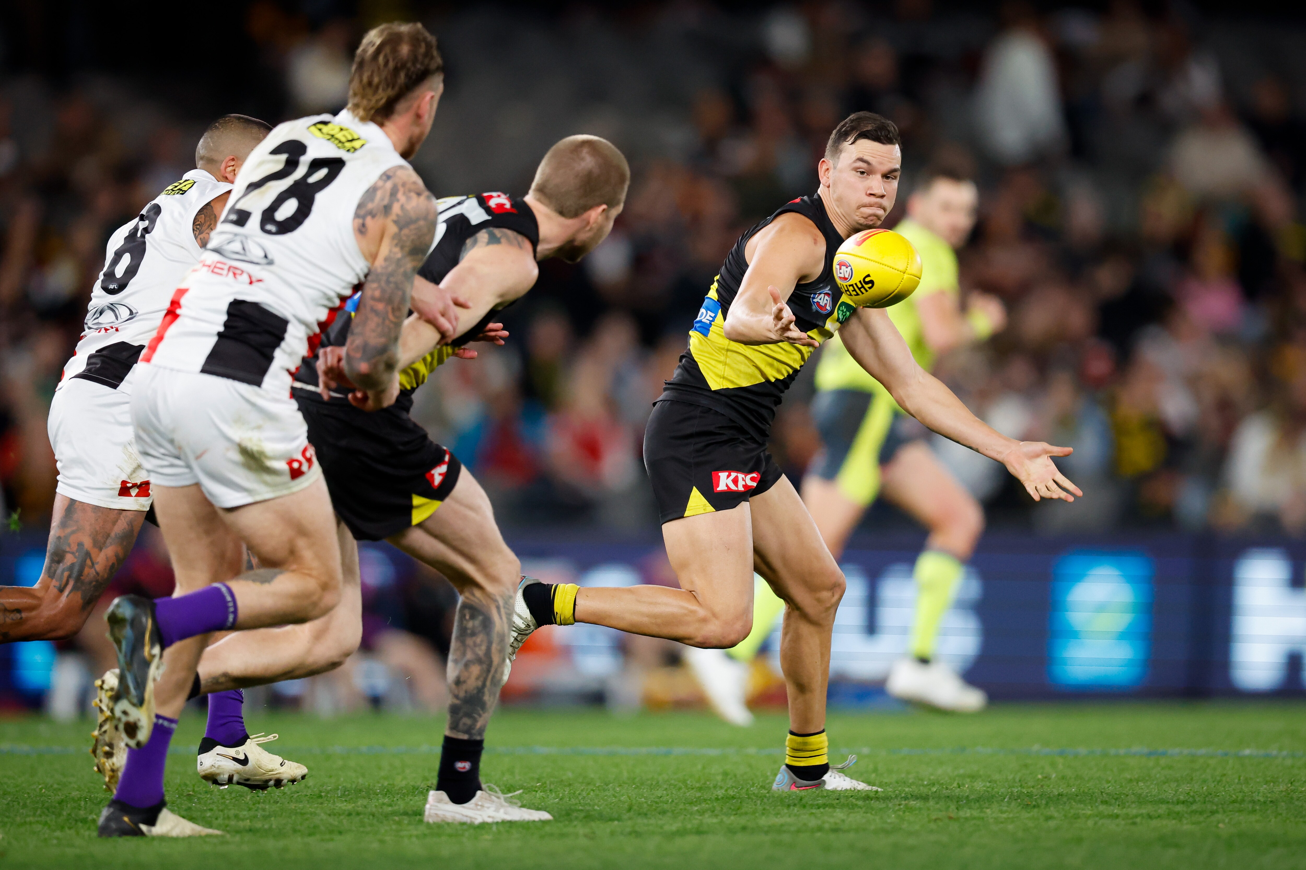 Yze backs 'engaged' Tiger Rioli