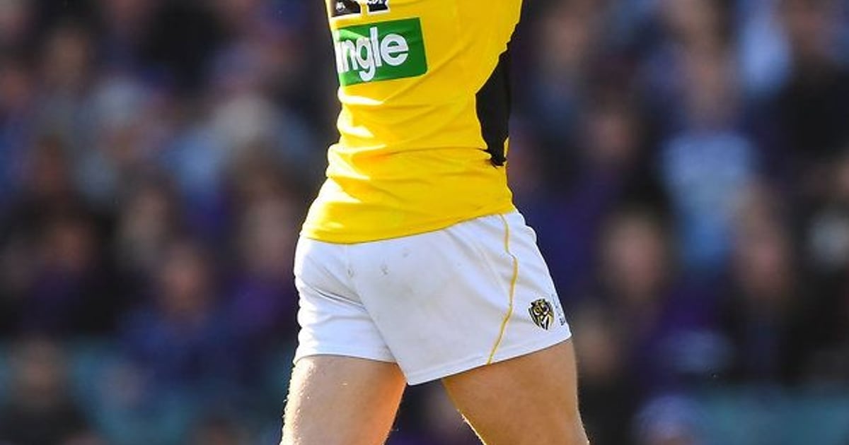 Hardwick's precise plan for Townsend's six