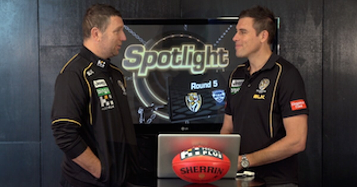 Round 5 team: Ellis to debut