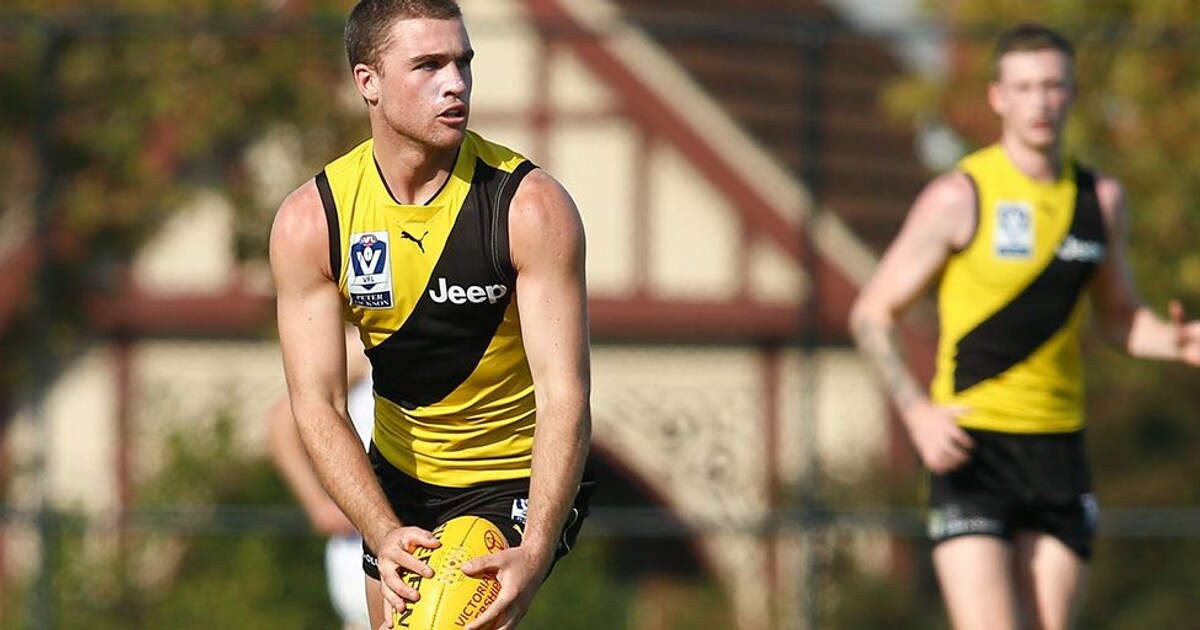 Ross to debut against Port Adelaide