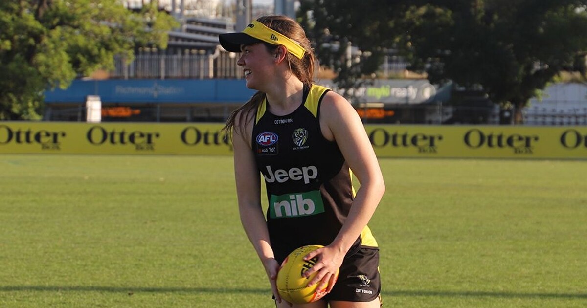 AFLW Pocket Profile: Hannah Burchell