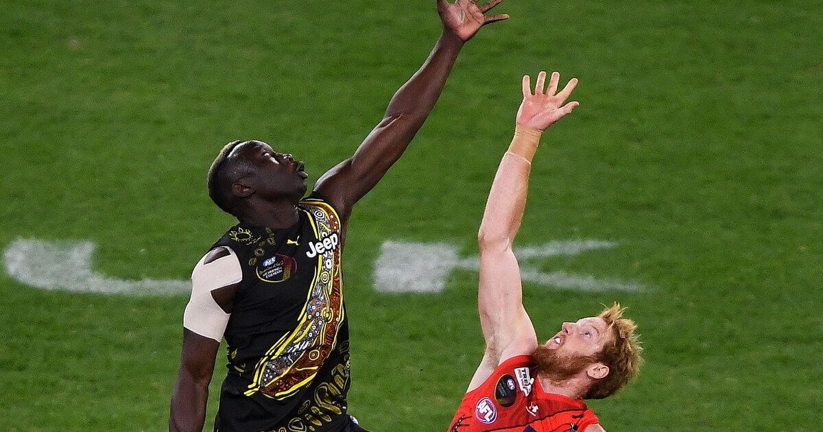 Chol steps up in strong and bold style