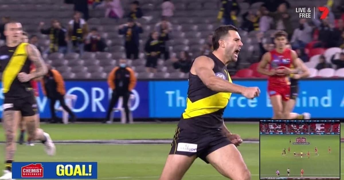 Round 16: Graham generates a big bomb on the burst