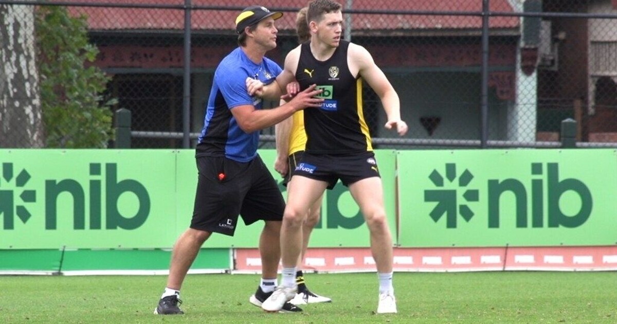 Coaches' Corner: Summer Snippets - Riley Collier-Dawkins