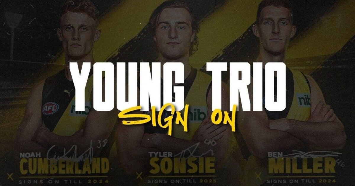 Young trio sign on