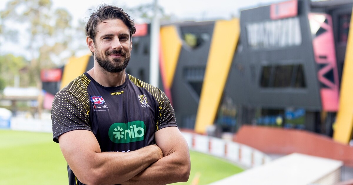 Hampson returns to Richmond
