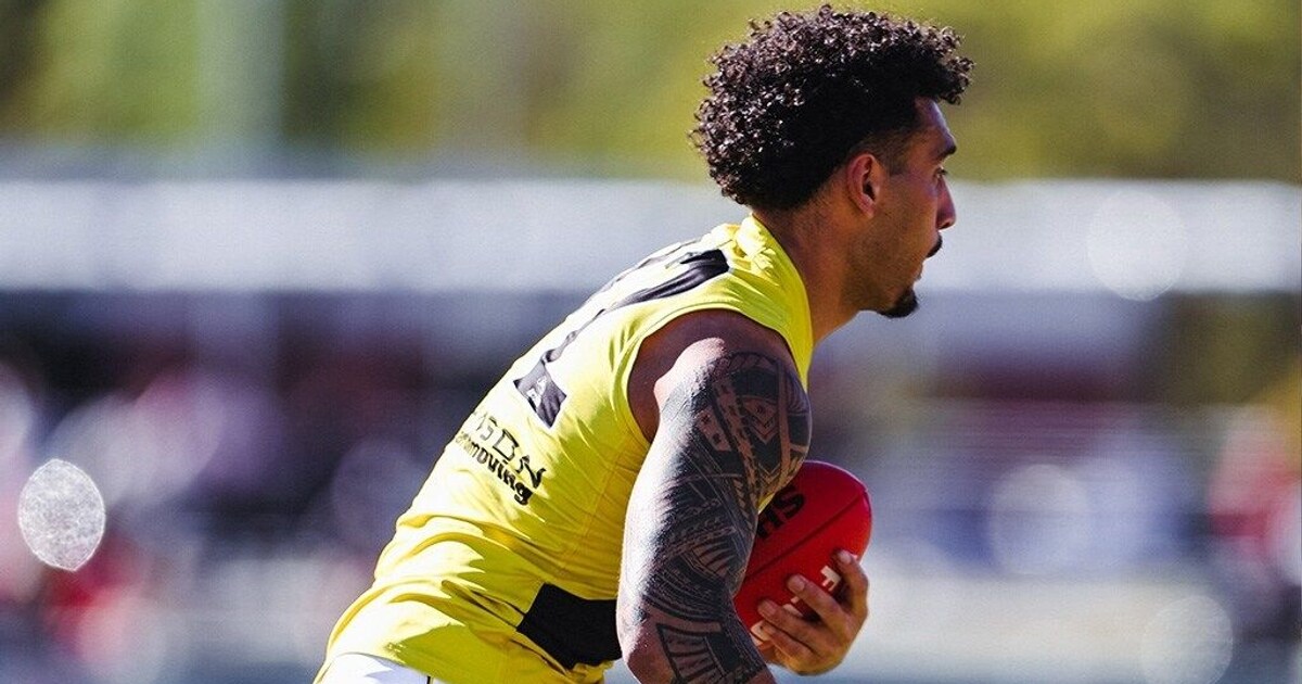 VFL R15: Lefau sweeps through Lions defence to cut the margin