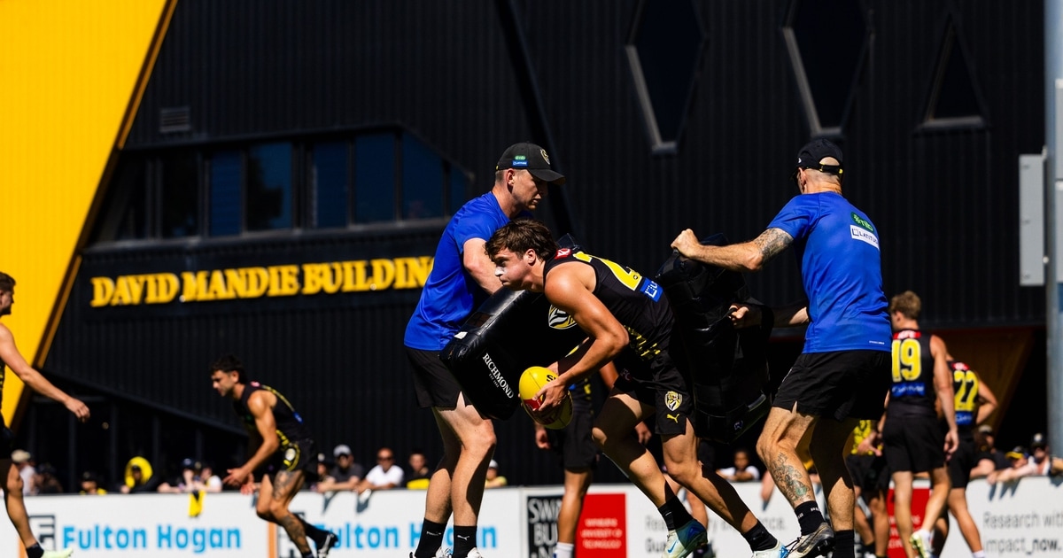AFL Round 1: Open Training