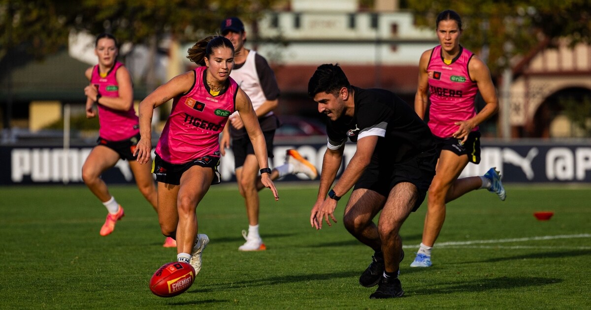 AFLW Training: April 16, 2025